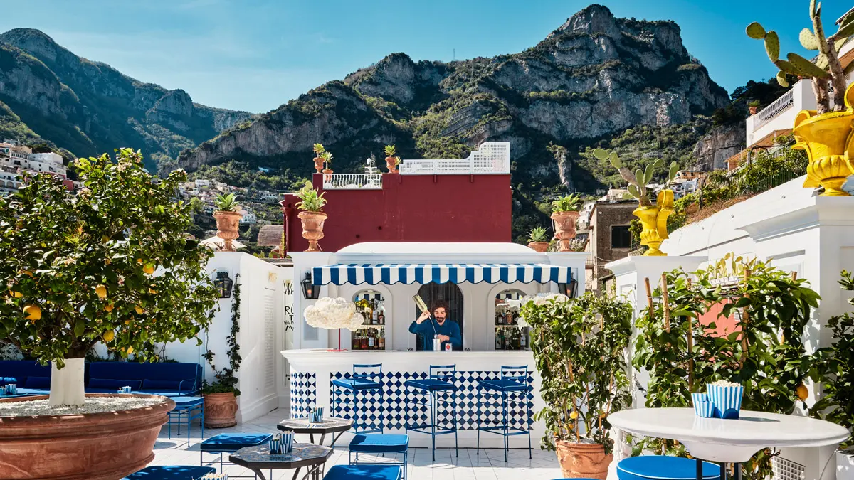 Italy’s Most Glamorous Hotel Bars - WorldTravelService®